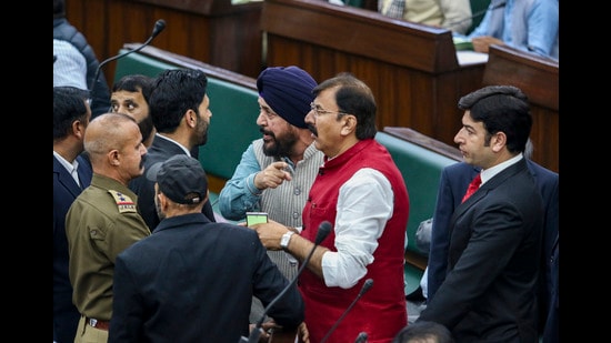 BJP MLAs walk out of J&K assembly over Pahari quota