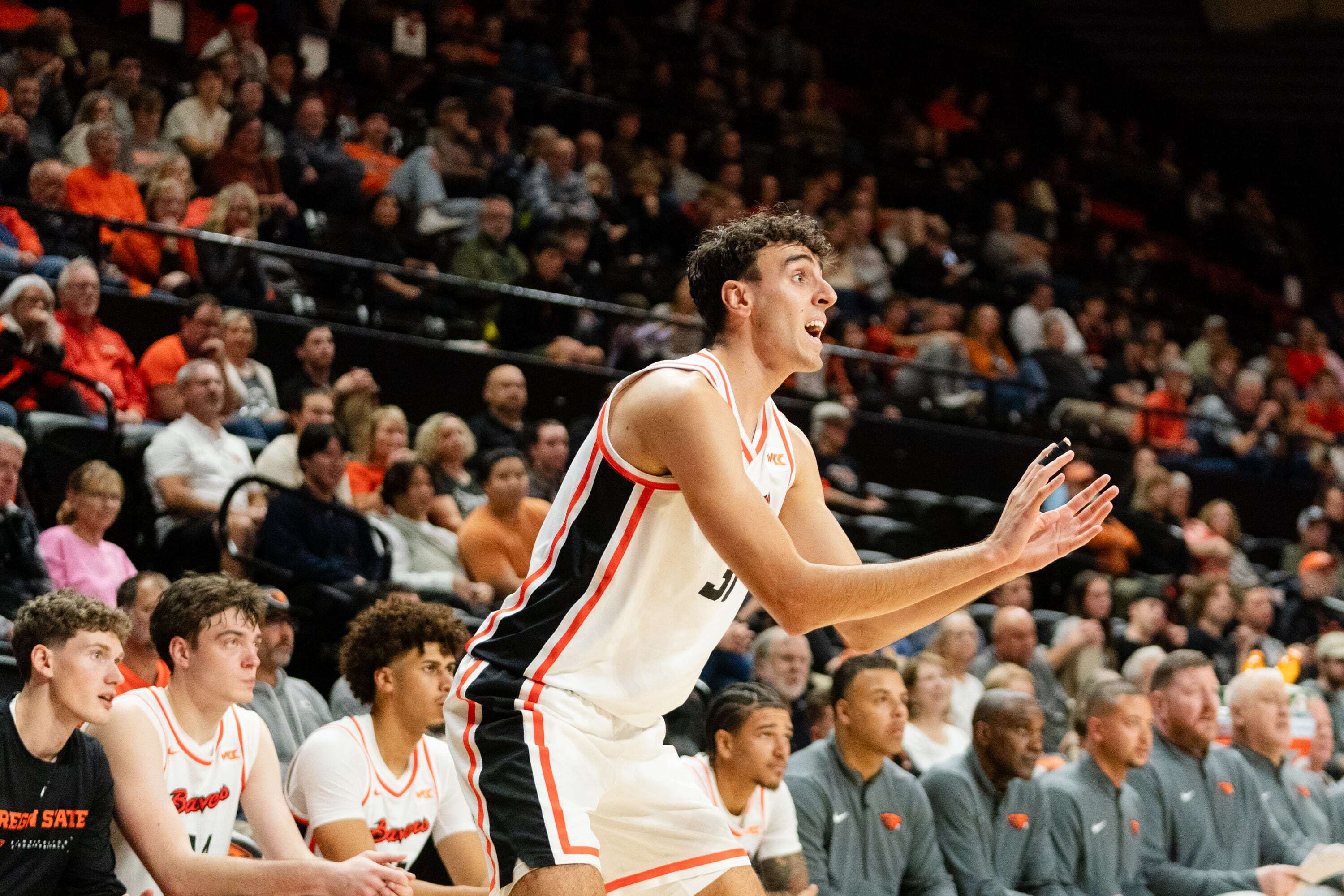 Oregon State has best three-point shooting night in over 2 years, routs ...