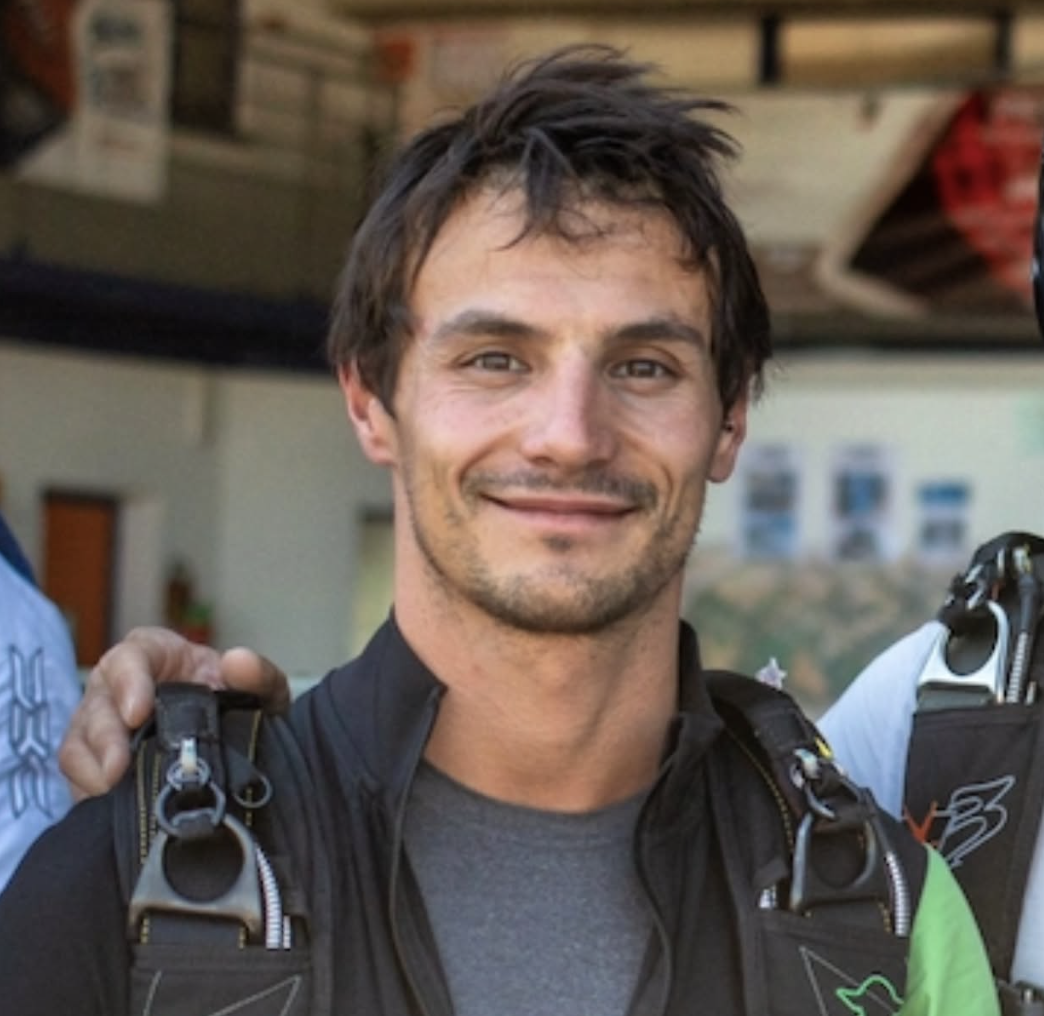 World skydiving champion, 37, plummets to his death after parachute ...