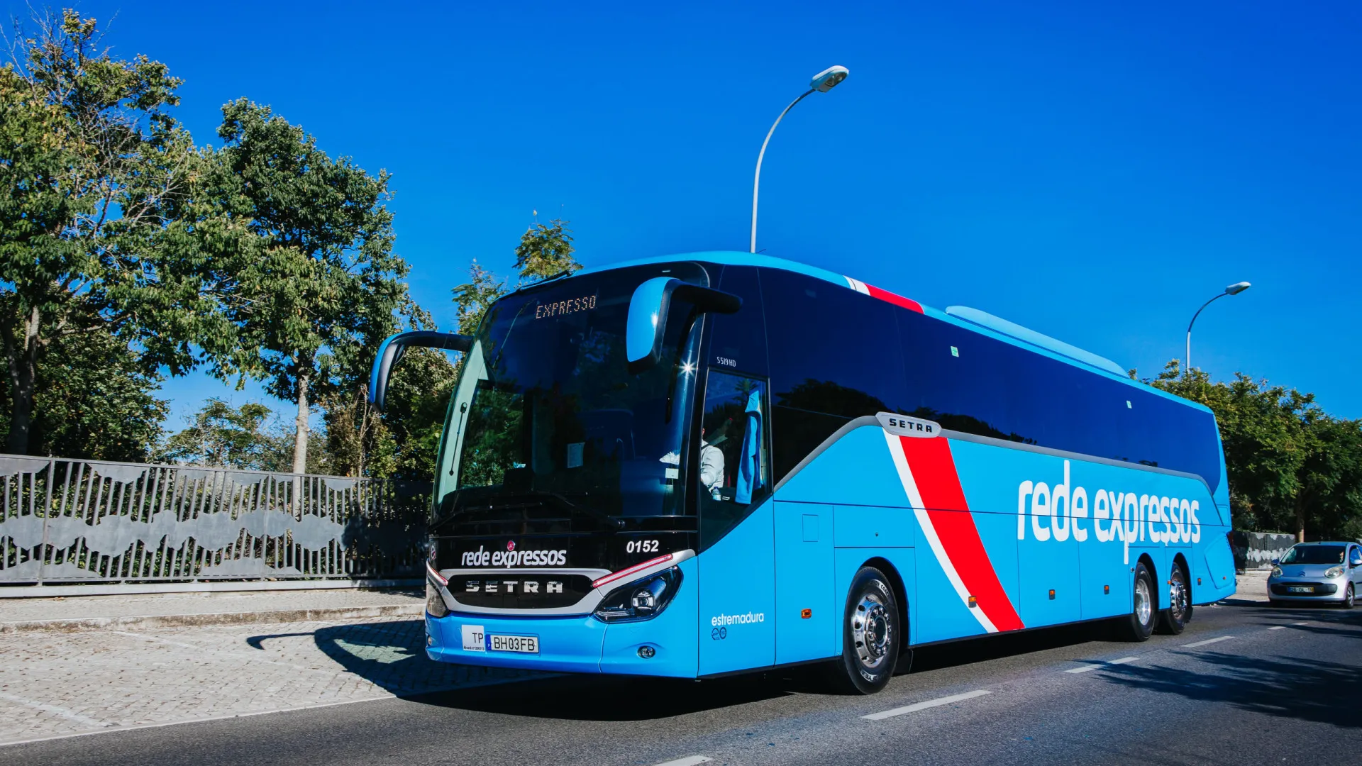 Rede Expressos está a fazer Porto-Lisboa, mas avisa: "Possíveis atrasos"