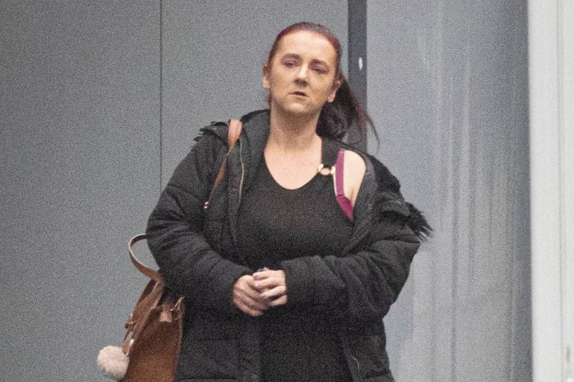 Mum-of-eight pockets £13k universal credit for kids not living with her
