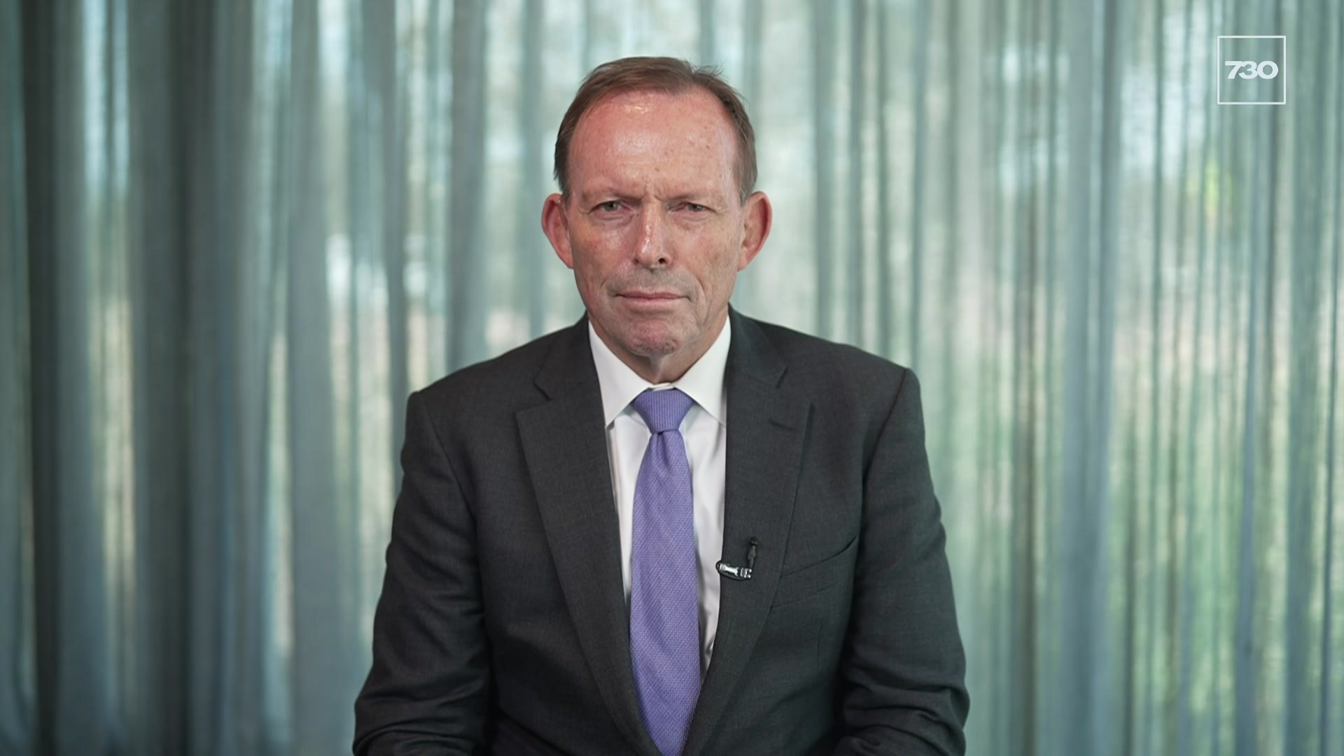 Tony Abbott returns to political life as Downer drops out of race for ...