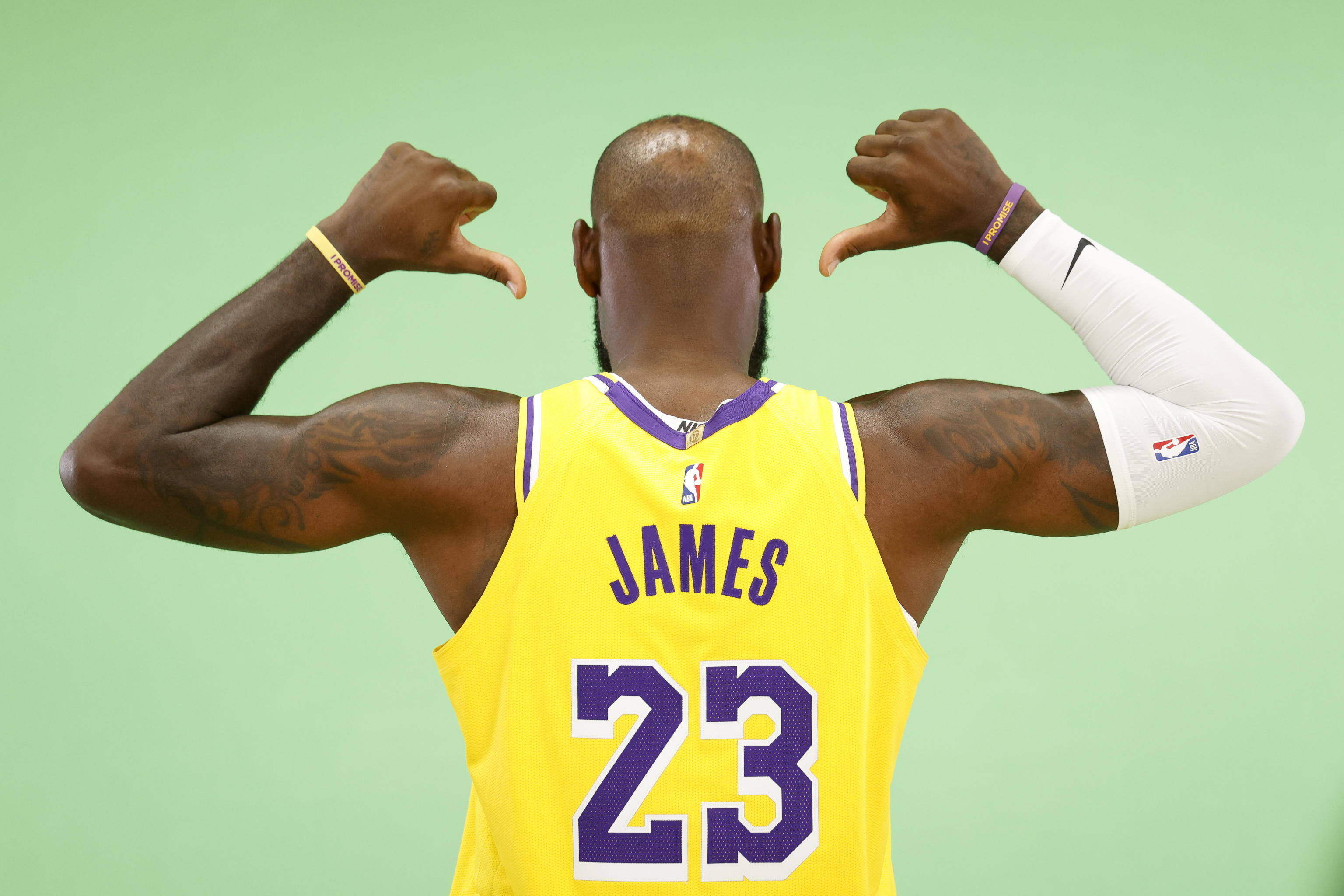NBA: nuovo record di LeBron James nella vittoria dei Lakers sui Mavs