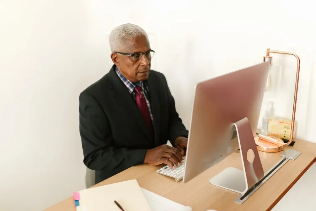 12 (unfortunate) reasons companies now avoid hiring workers over 60
