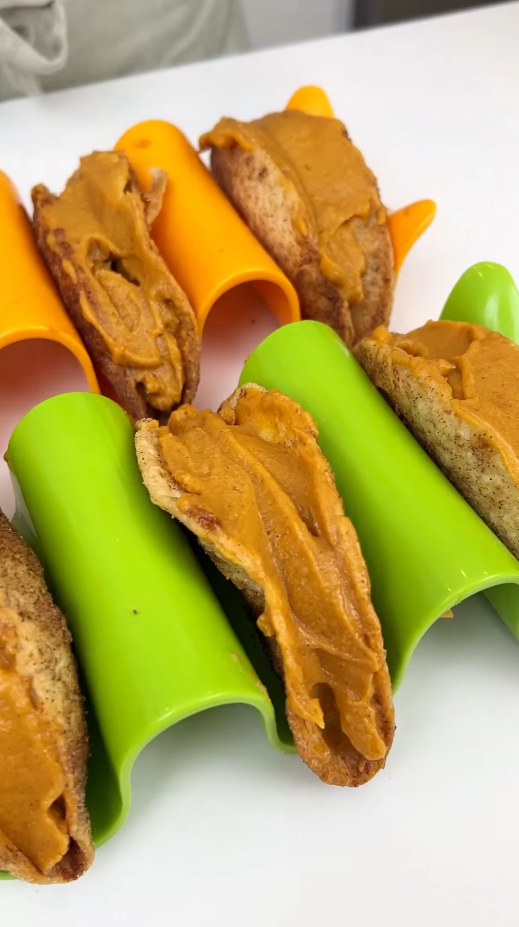 Pumpkin pie dessert tacos made easy