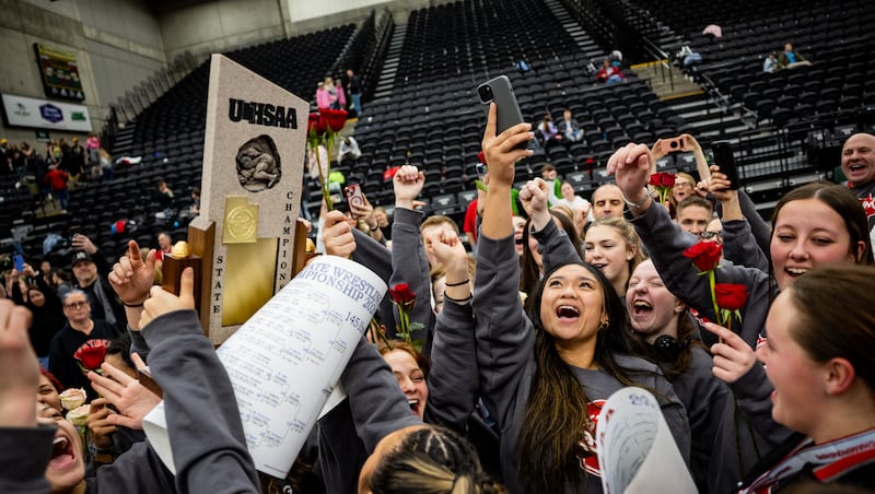 High school girls wrestling: Mountain Ridge claims 2nd straight 6A ...