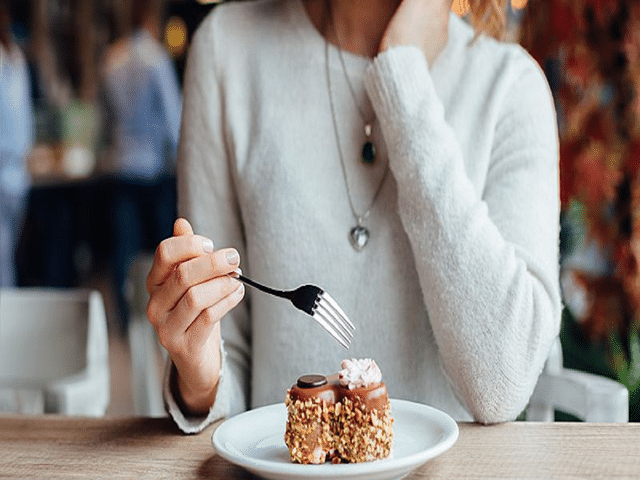 Is eating sweets after every meal healthy? A nutrition expert explains