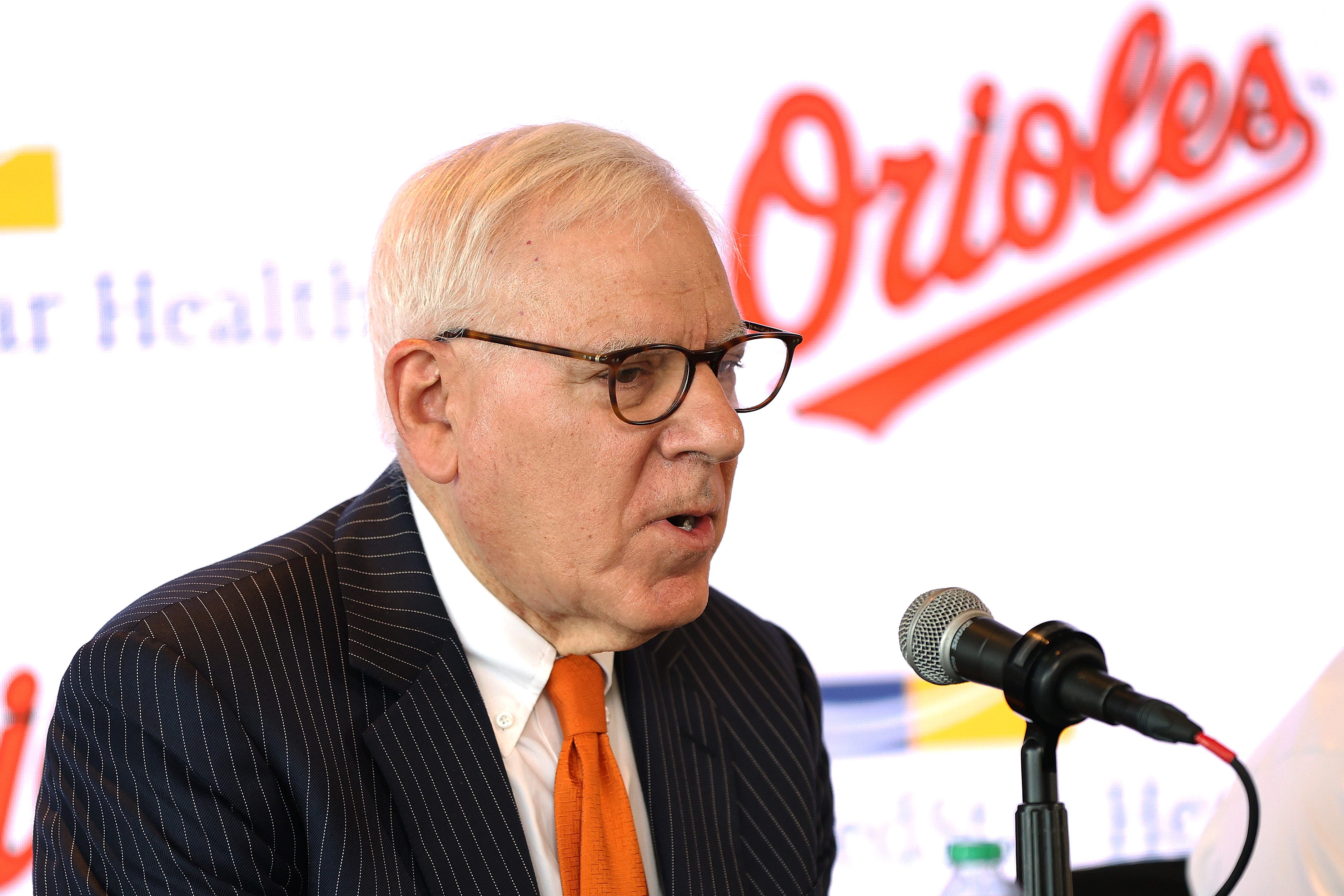 Orioles owner David Rubenstein issues statement about meeting with ...