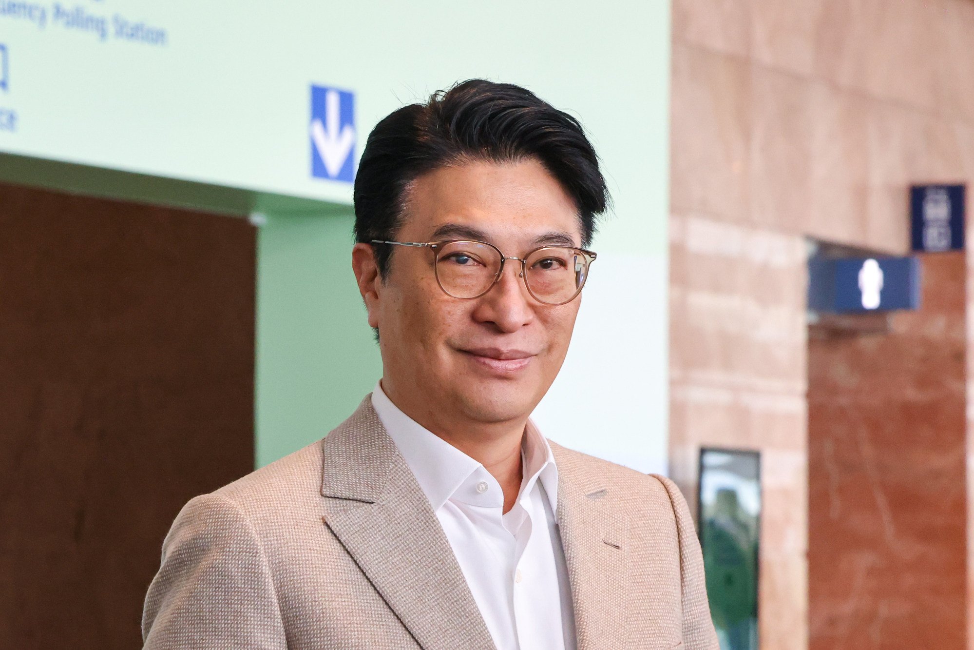 Henderson Land’s Martin Lee sues actress Chrissie Chau for defamation