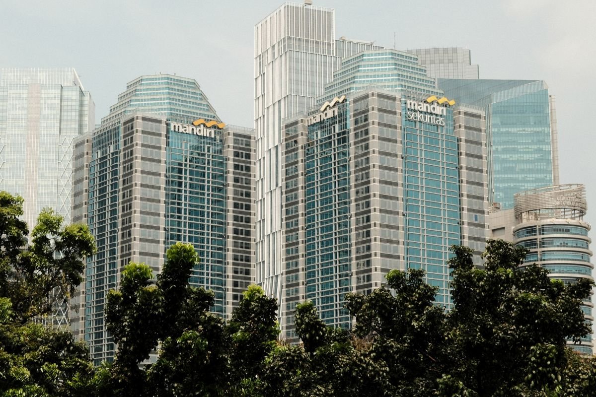 Perkuat struktur keuangan, Bank Mandiri mantapkan peran sebagai mitra ...