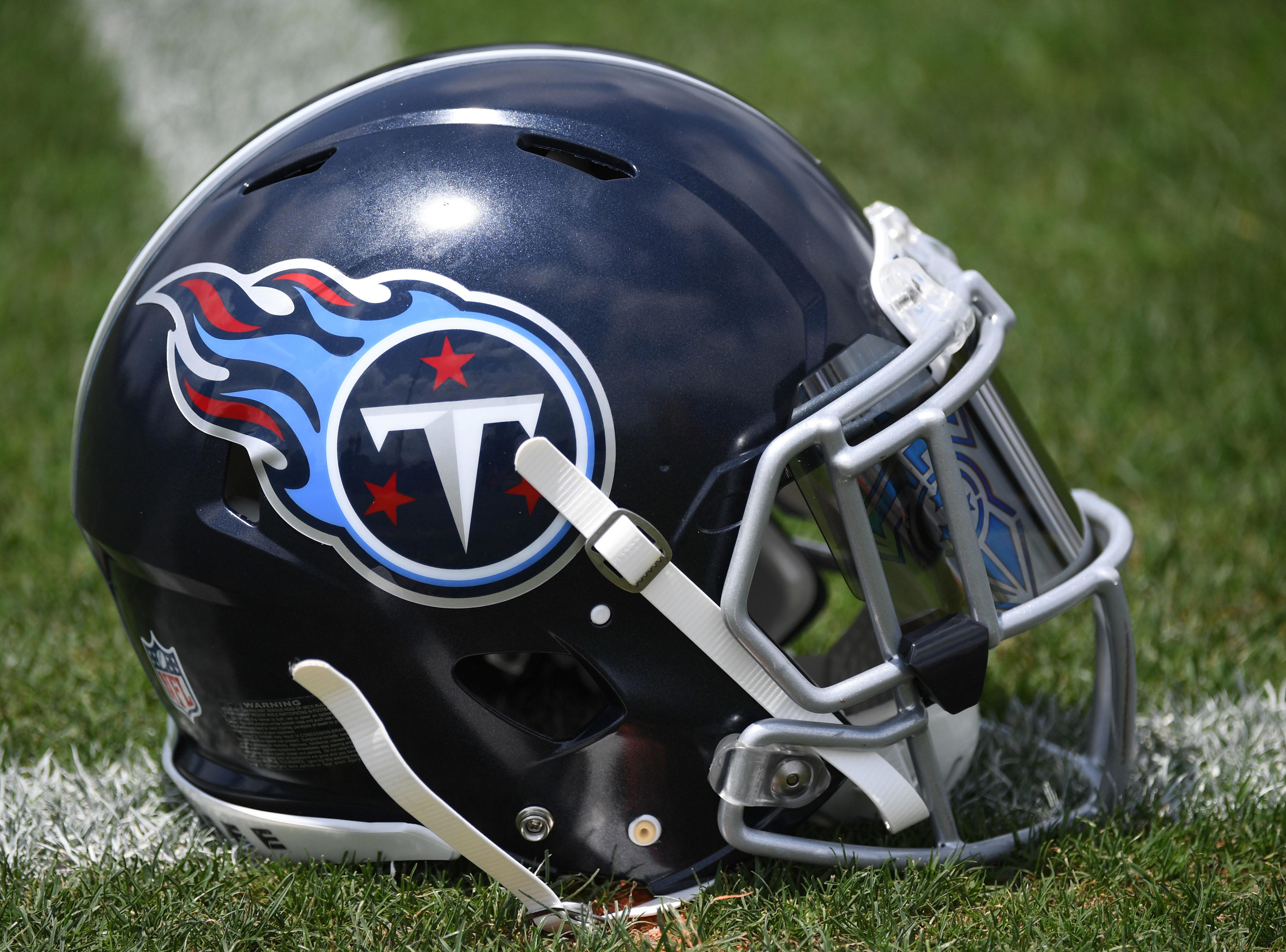 Tennessee Titans expected to hire Dave Borgonzi as linebackers coach