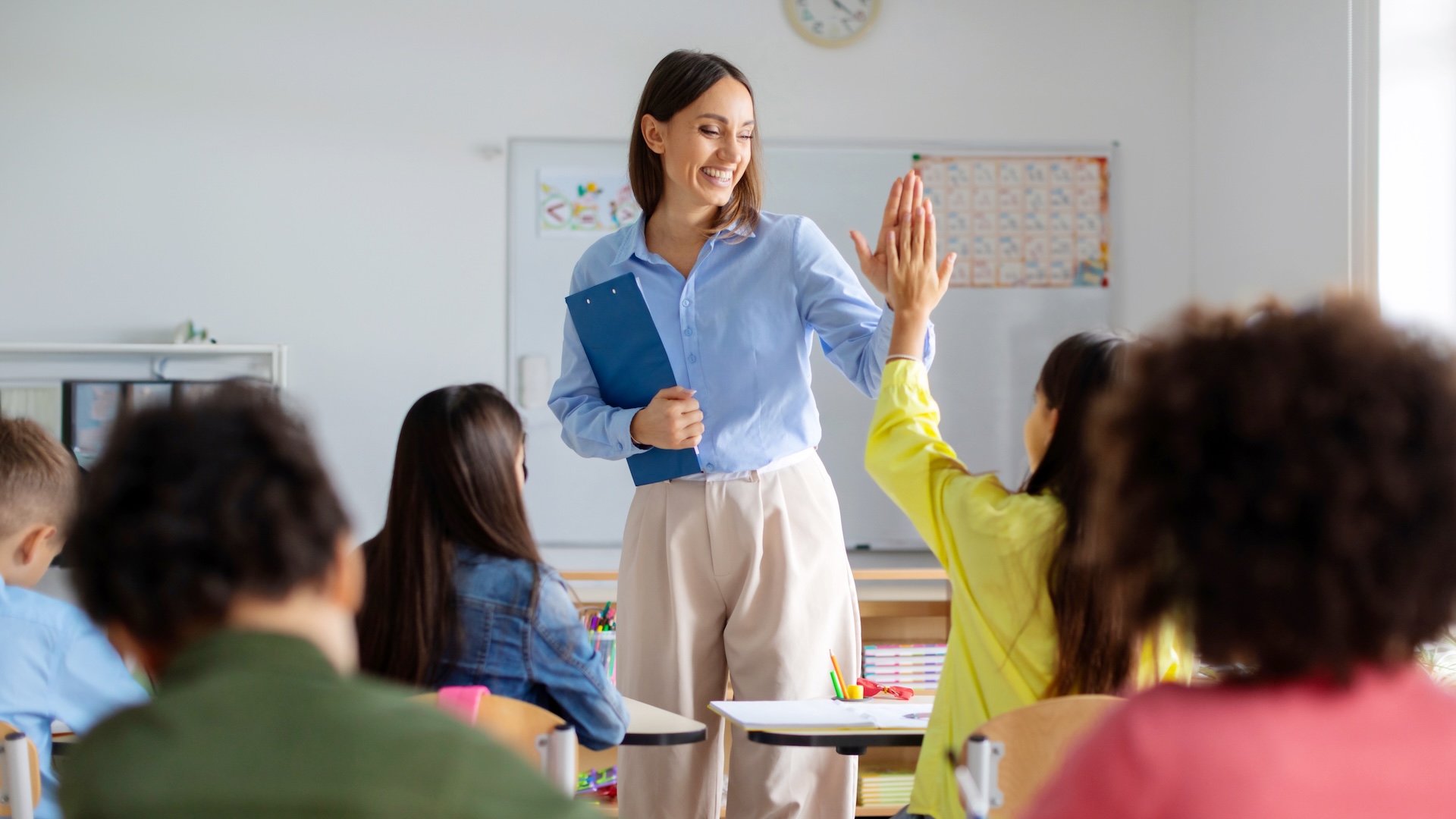 Je suis enseignante et j'autorise mes élèves à ne pas me rendre leur ...