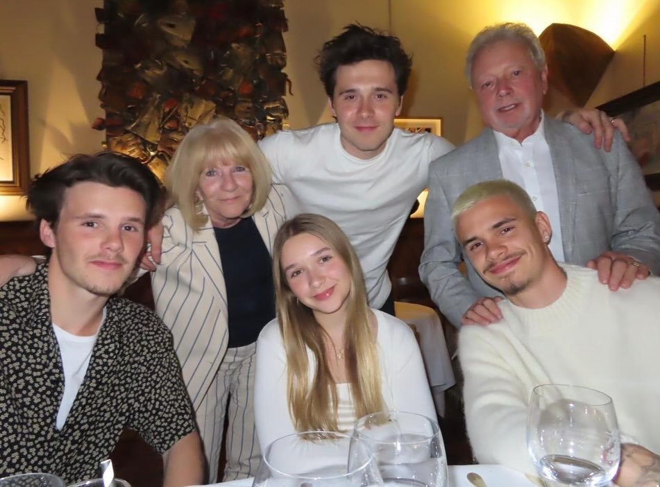 Brooklyn Beckham 'still close' with two family members after cutting ...