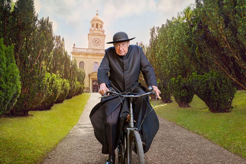 How many episodes of Father Brown are there as season 13 returns after ...