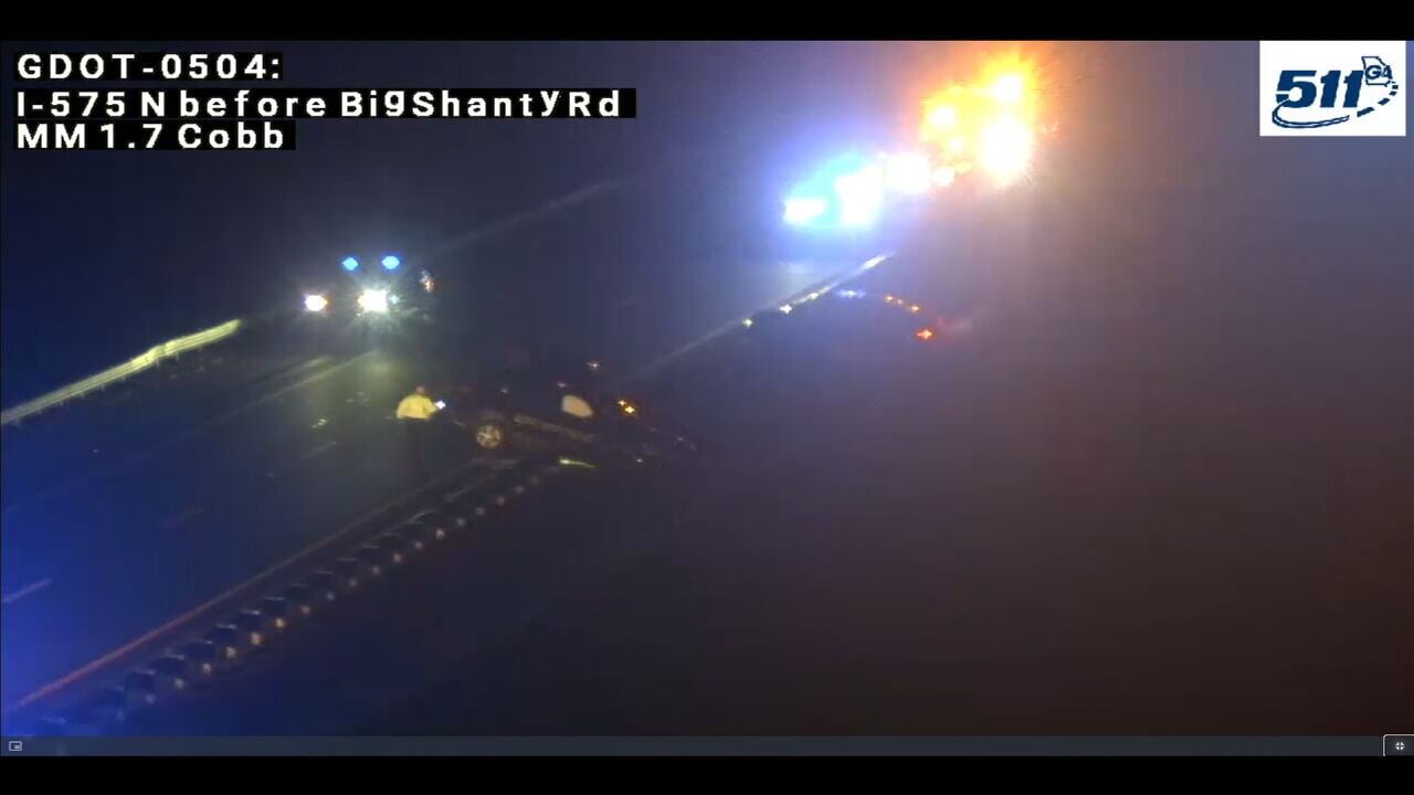 Cobb County police cruiser hit in crash along I-575