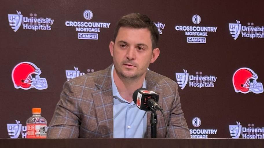 Falcons new OC Tommy Rees opens up on coaching under Kevin Stefanski again