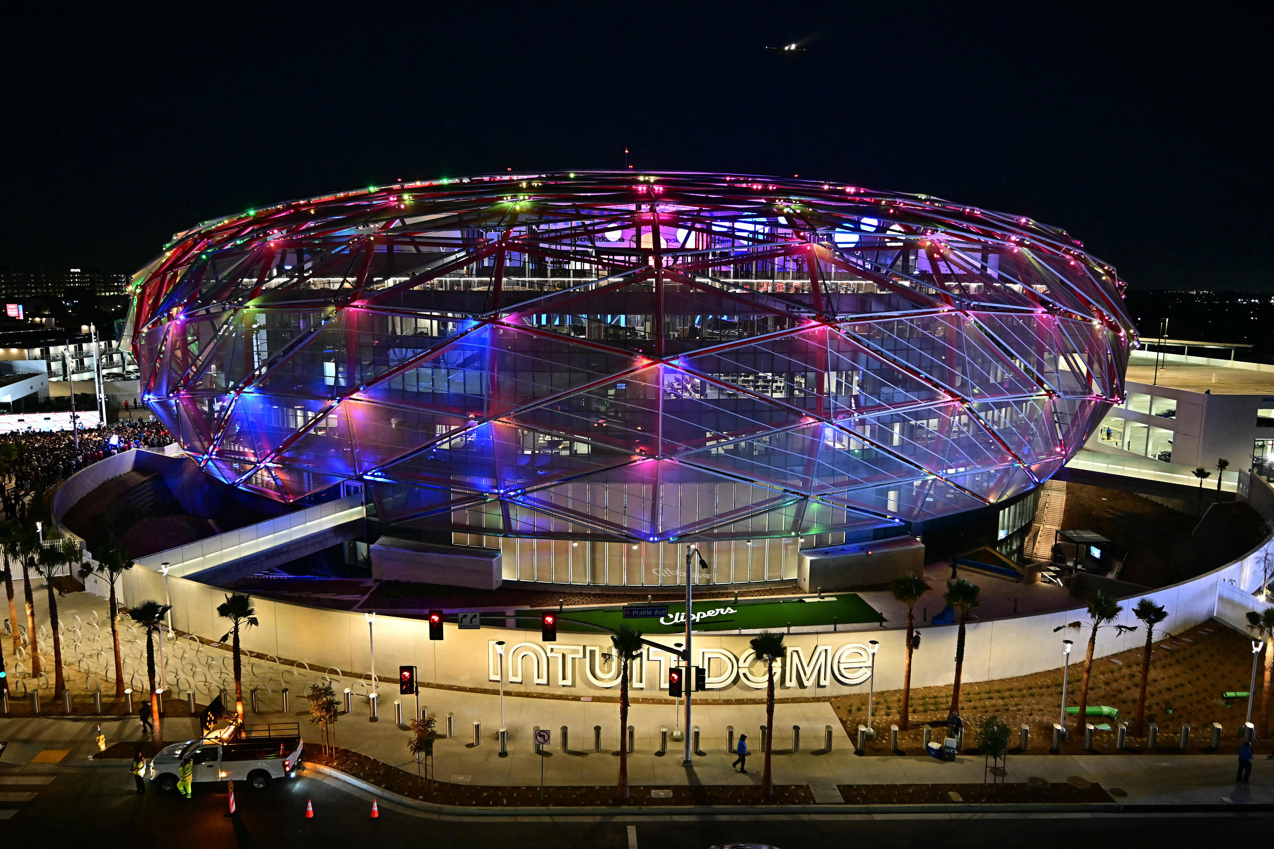 NBA All-Star Weekend transforms LA into basketball paradise
