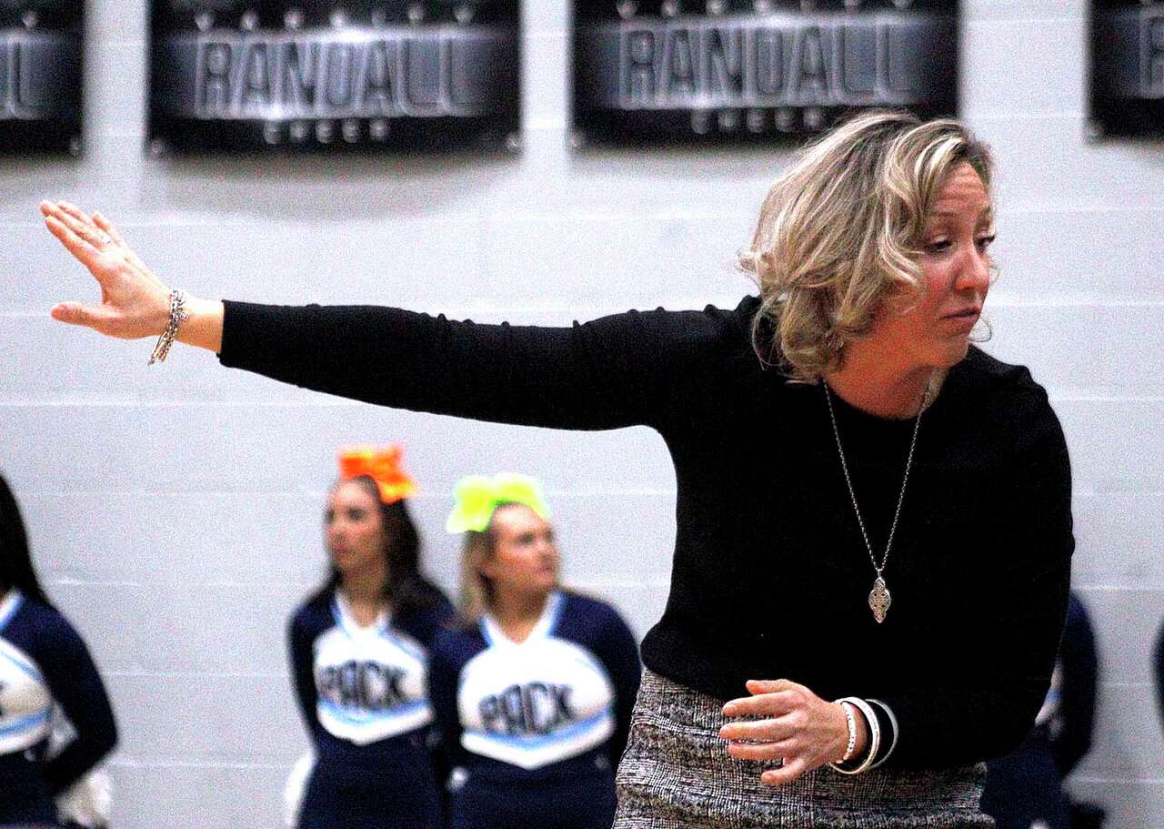 No. 2 Canyon, Randall prep for 4A bi-district basketball playoffs