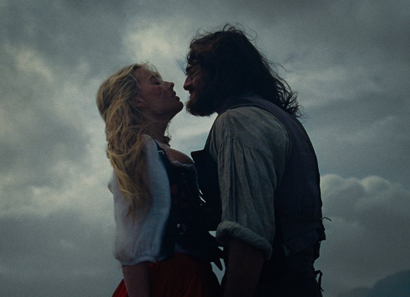 «Cathy è proprio una stronza», Margot Robbie sul suo personaggio in ...
