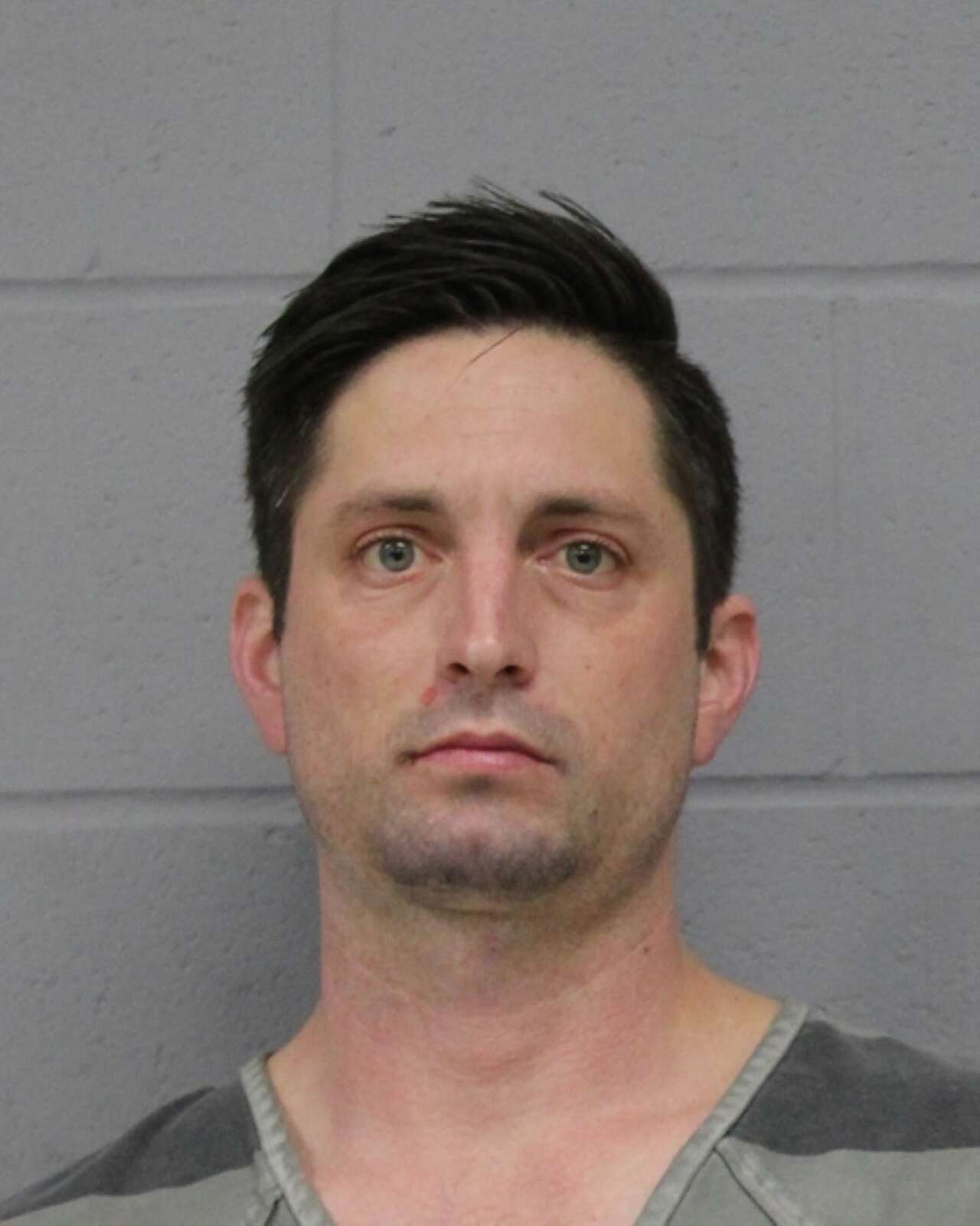 Austin police arrest man in alleged balcony dog abuse case