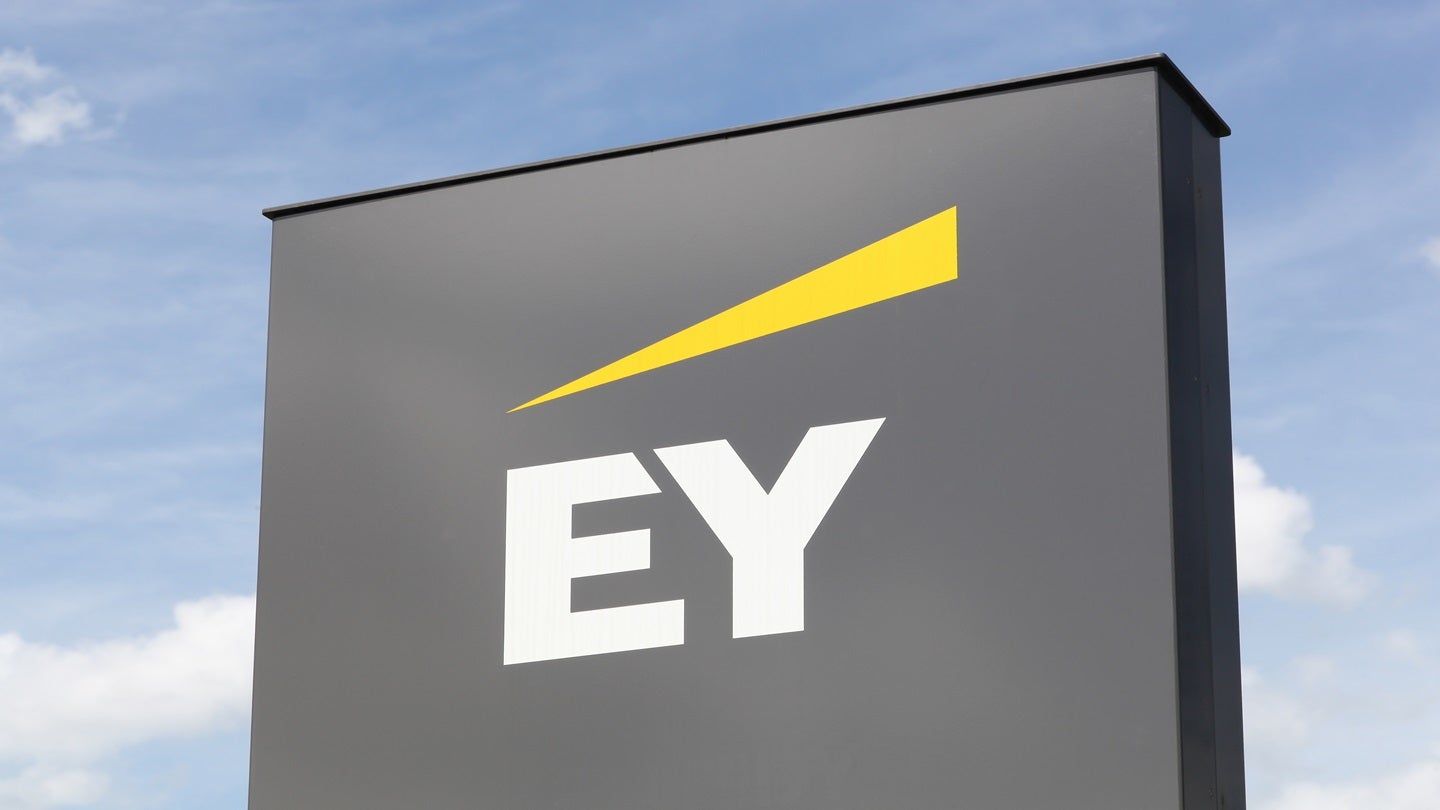 Four EY partners exit after independence breach on Shell audit