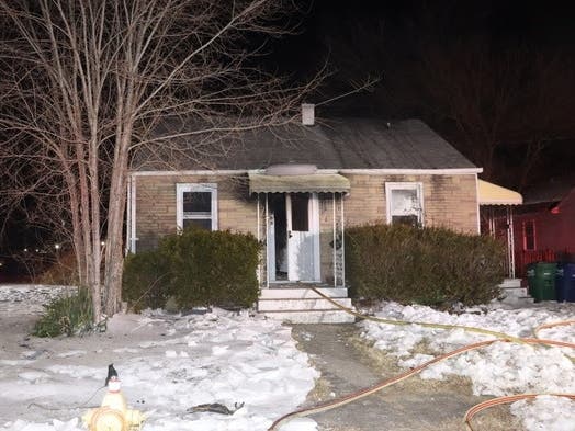Candle sparks bedroom fire in Aberdeen home, injuring one