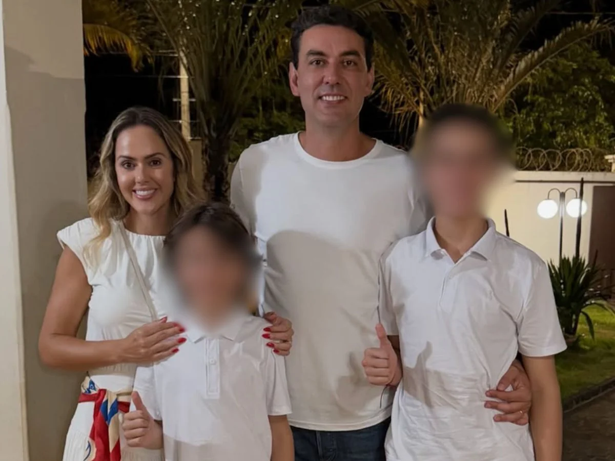 Sarah Araújo deixa cemitério antes de sepultamento do filho após ...