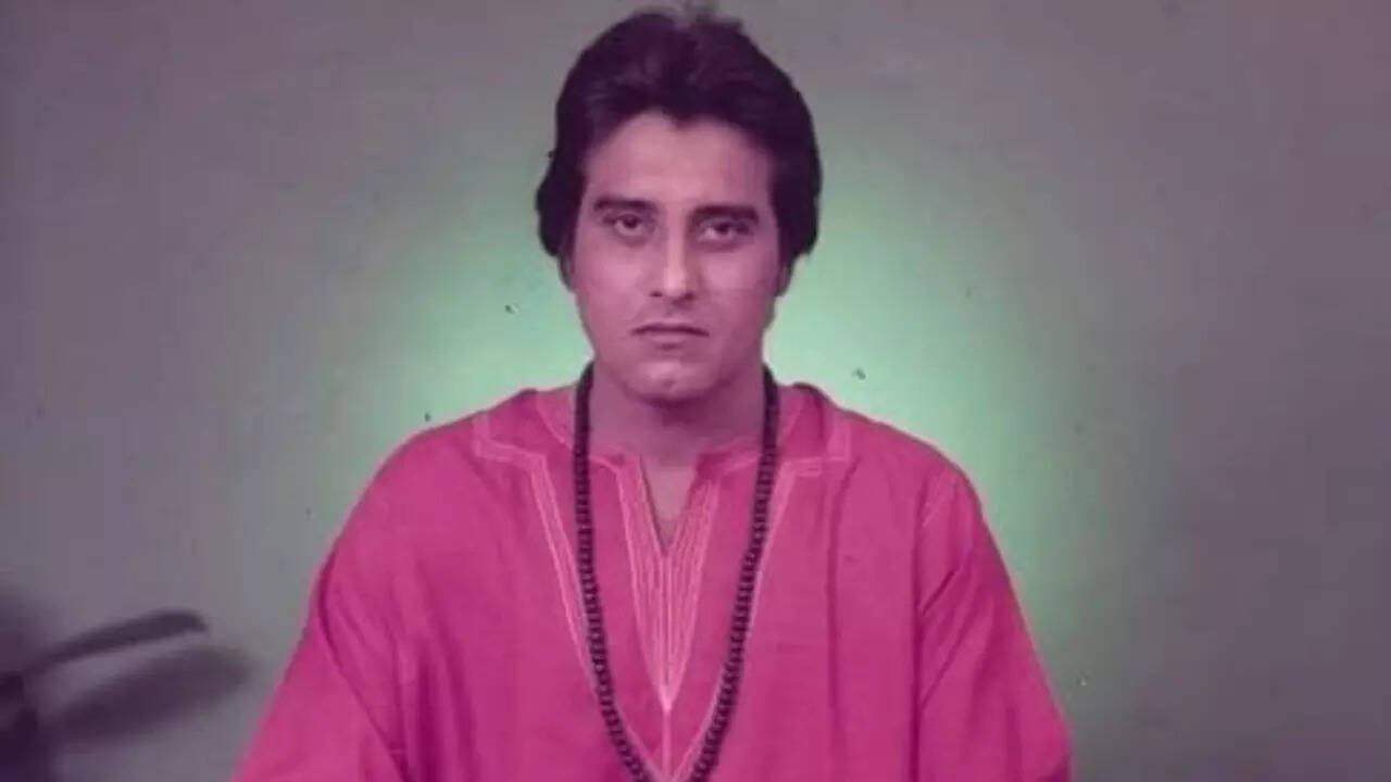 Vinod Khanna was traumatised on returning from Osho's Oregon ashram ...