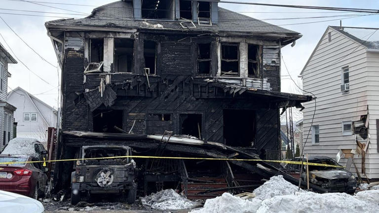 Coroner confirms victim in Kingston fire died from smoke inhalation, burns