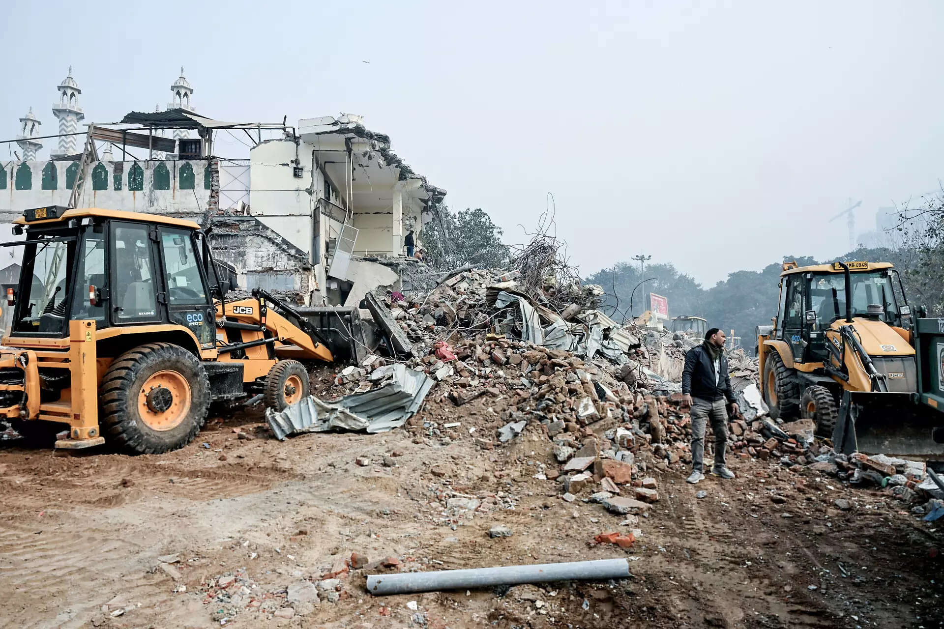MCD clears Rs 17,583 crore budget for 2026–27, sanitation gets top billing