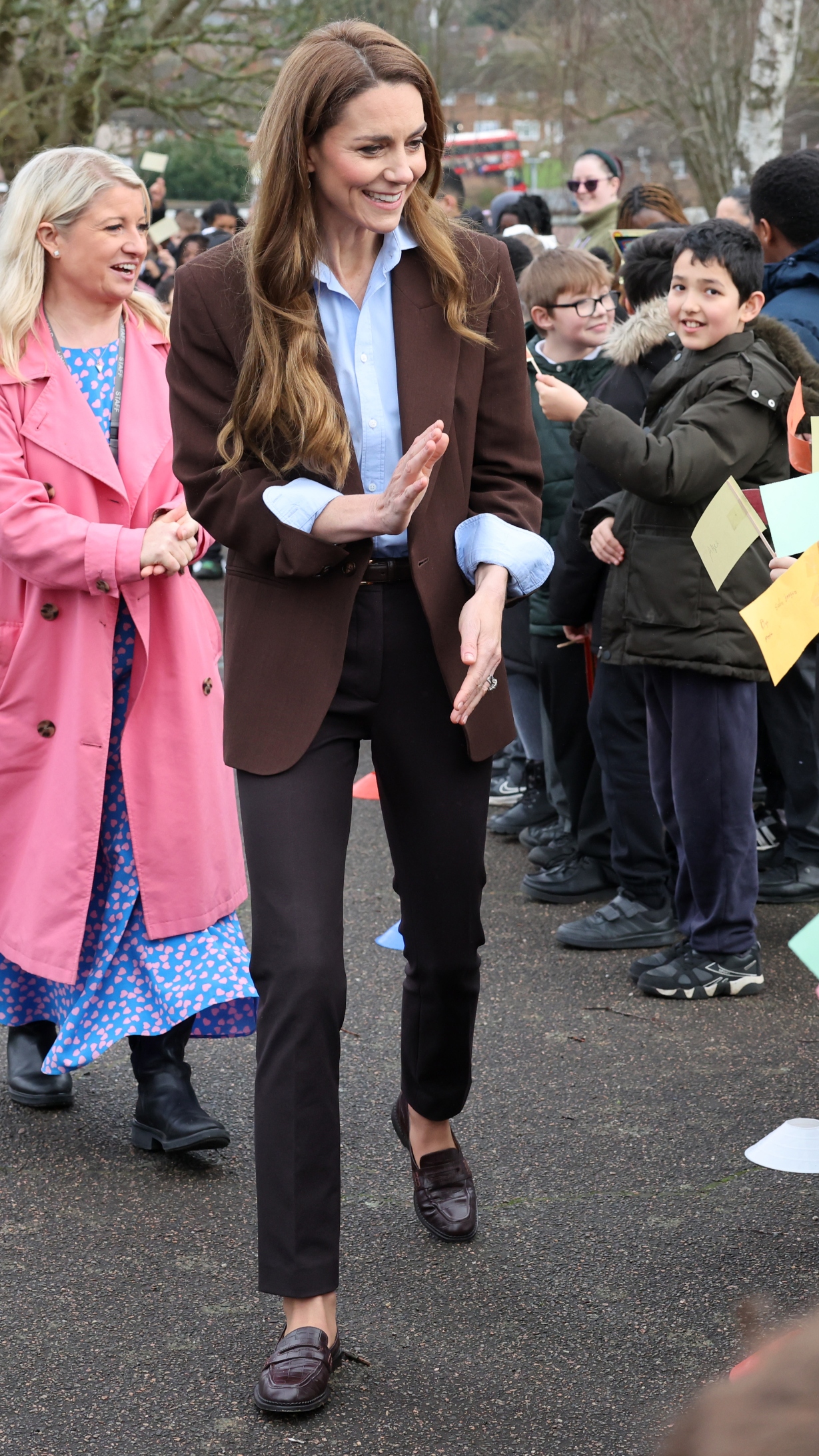 Kate Middleton swaps heels for comfy high-street loafers - these ...