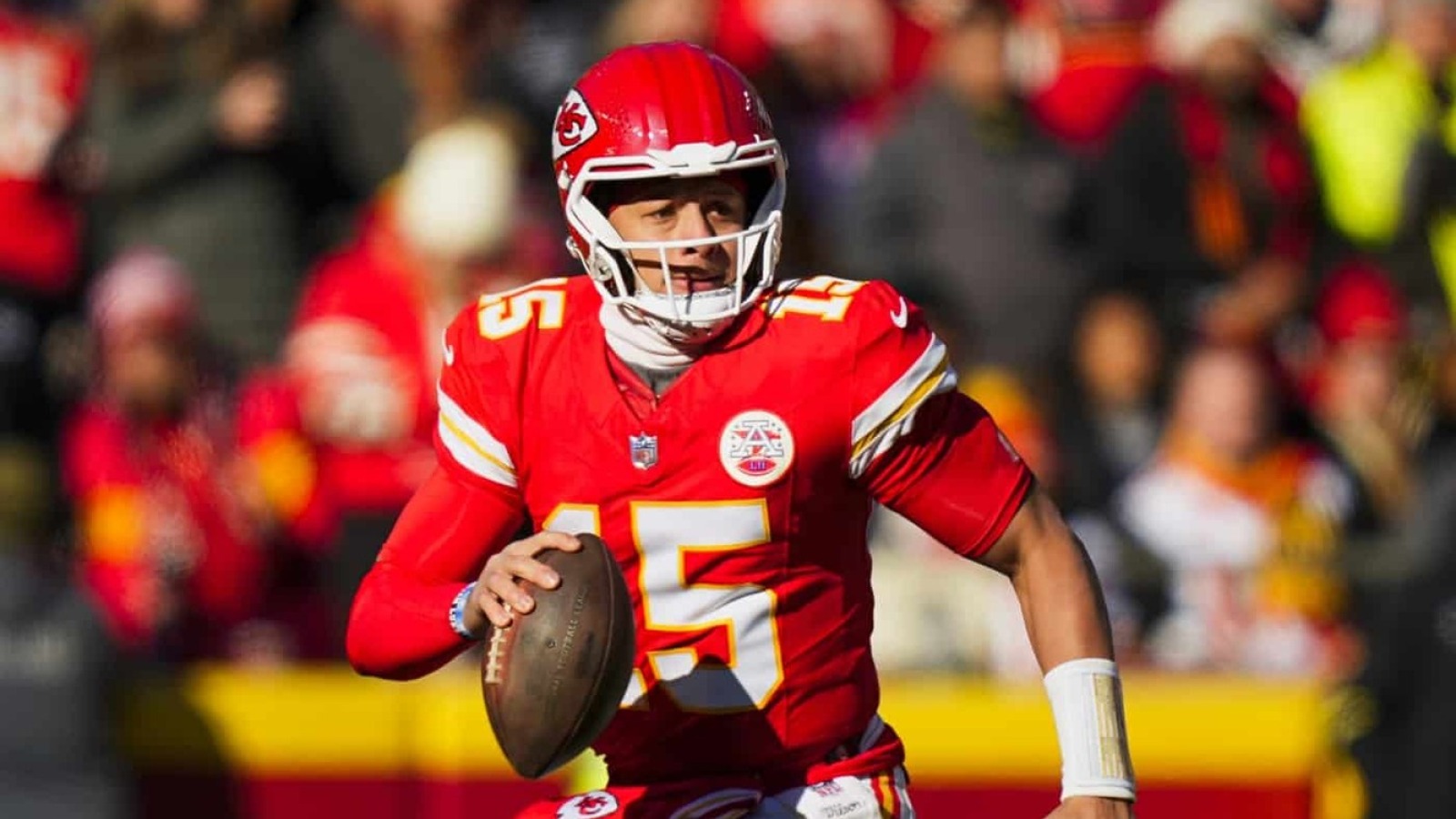 Chiefs show new video of Patrick Mahomes working out 3 months after surgery