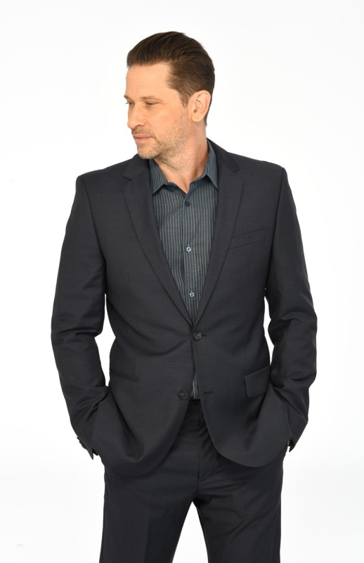 Roger Howarth returns to The Young and the Restless