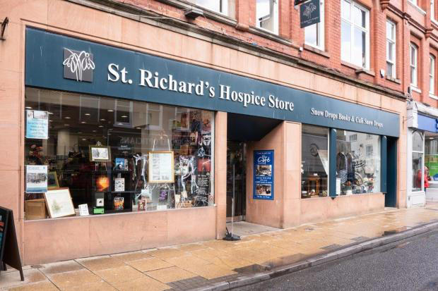 Last chance to visit hospice’s charity shop before 6 week closure