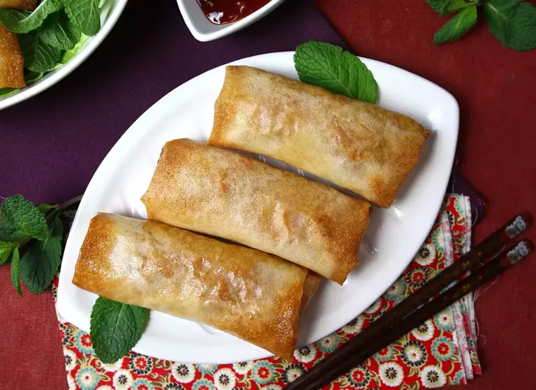 Nems de gambas (rollitos de primavera crujientes) en freidora de aire
