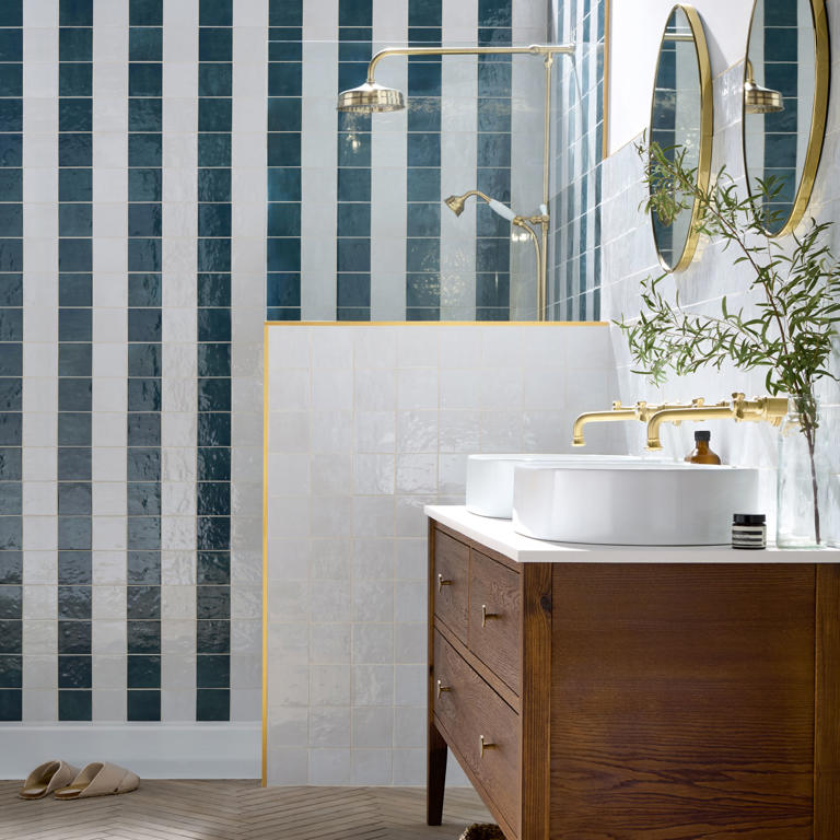 3 clever tile layouts and combinations that will give your bathroom an ...