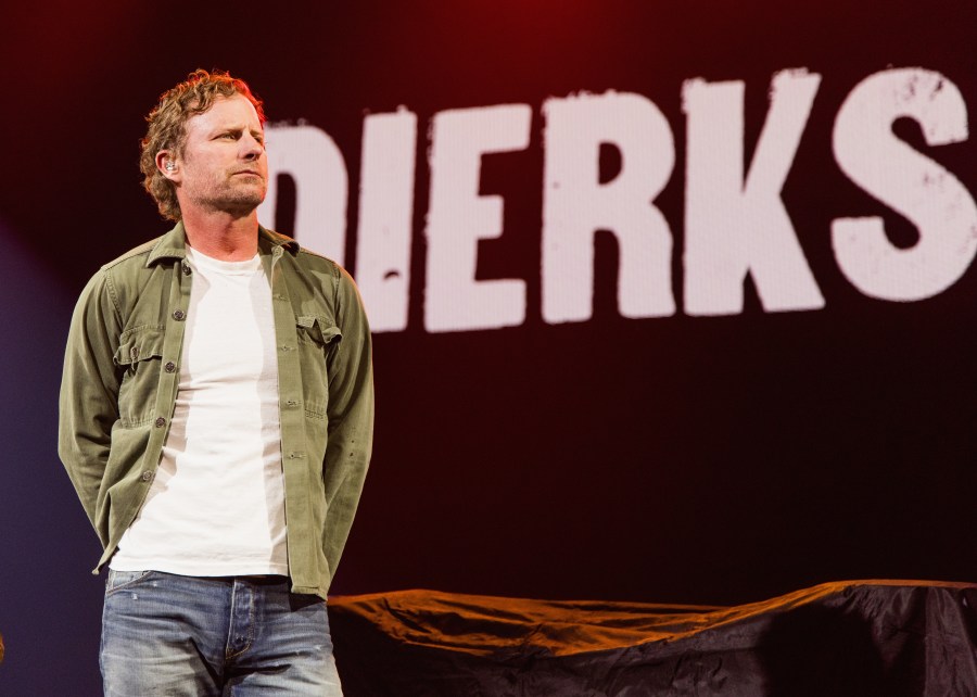 Country singer Dierks Bentley coming to CMAC with special guests