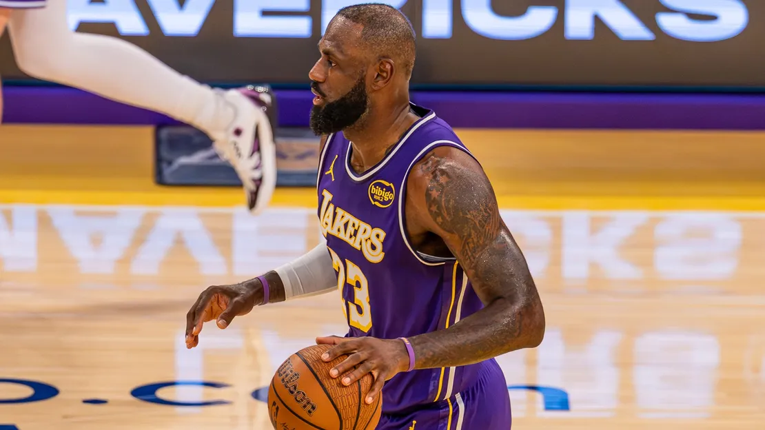 Why the Los Angeles Lakers might have to wait months for LeBron James ...