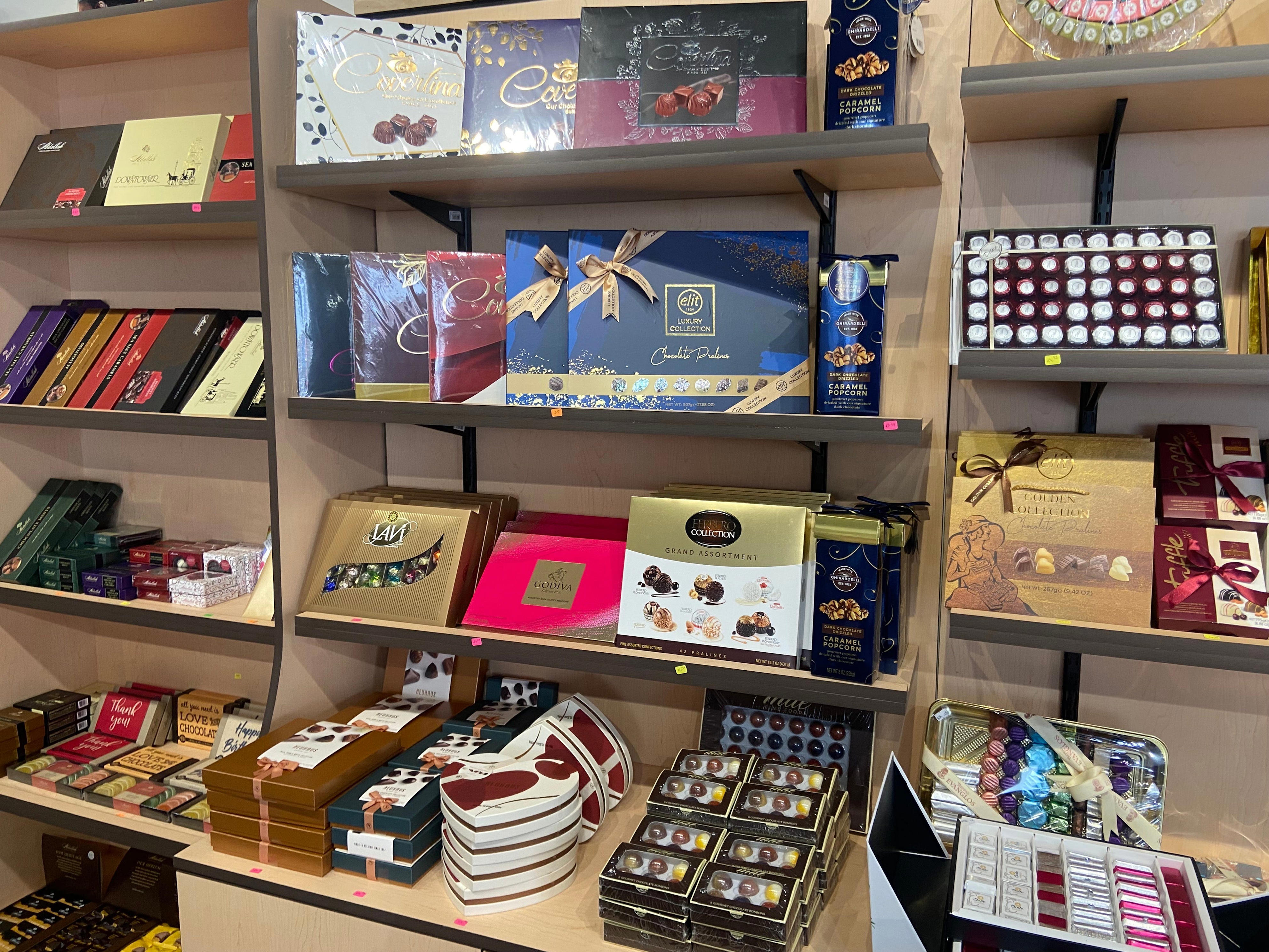 Just in time for your Valentine, a new gourmet candy store in Apple ...