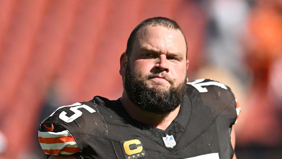 The Browns' $67 million salary cap dilemma is about to get real