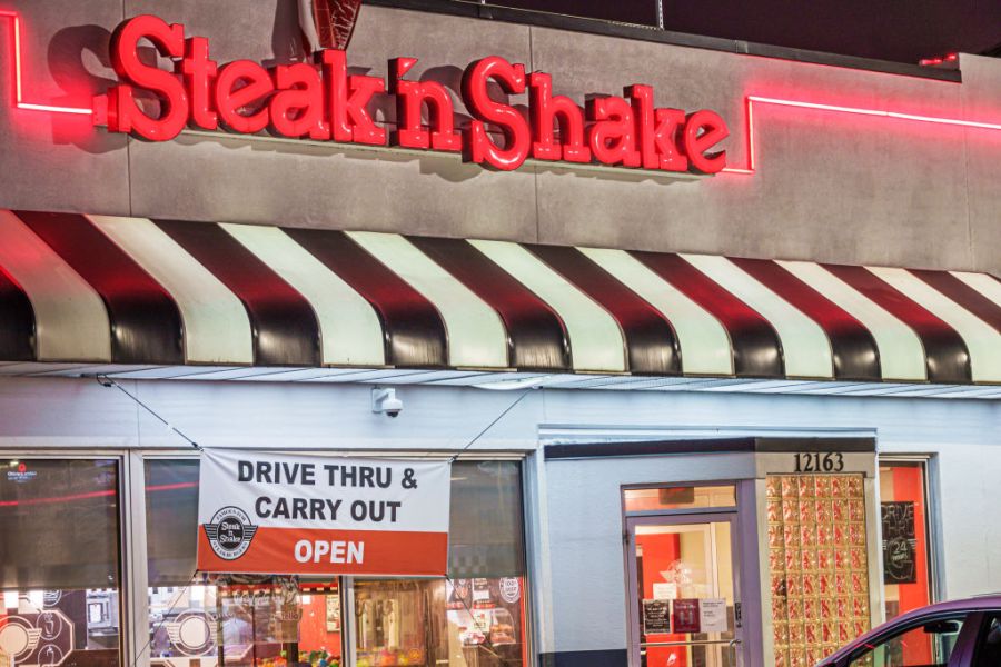 Fast food chain to nix common appliance from kitchens: 'Traditional ...