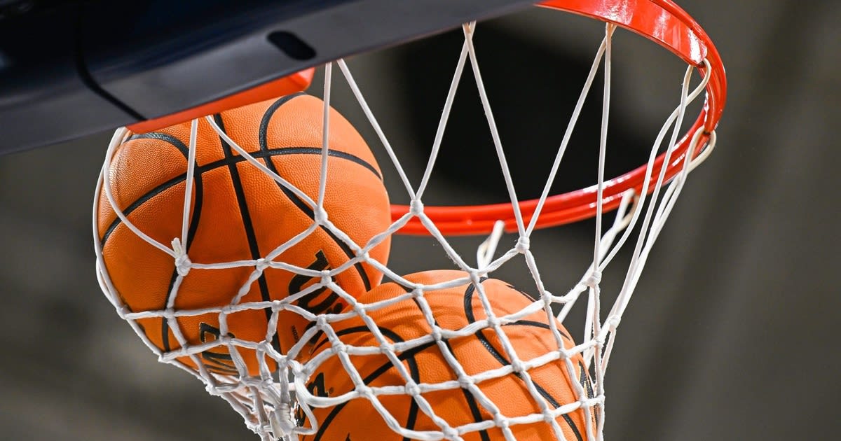 California high school basketball player threw punches at an official ...