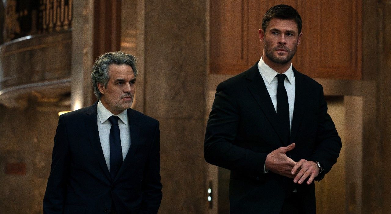 Chris Hemsworth felt ‘a lot more self-conscious’ working with Mark ...