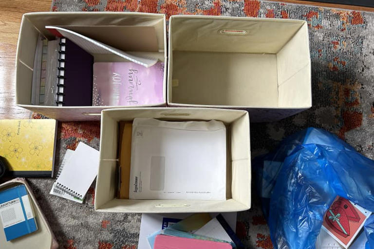 I tried the "didn't know" rule and decluttered 3 boxes in 10 minutes
