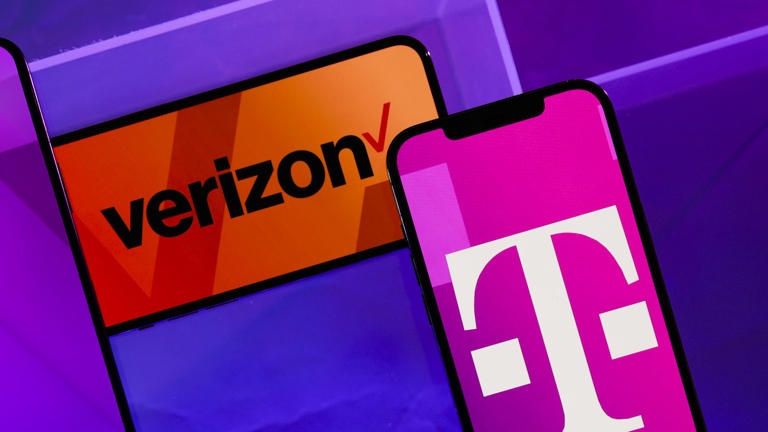 T-Mobile vs. Verizon: Is it time to switch to a new carrier?