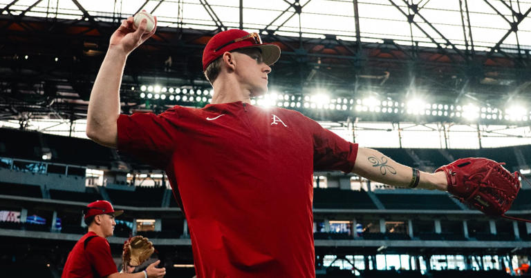 LIVE UPDATES: No. 7 Arkansas vs. Oklahoma State in Shriner’s Showdown