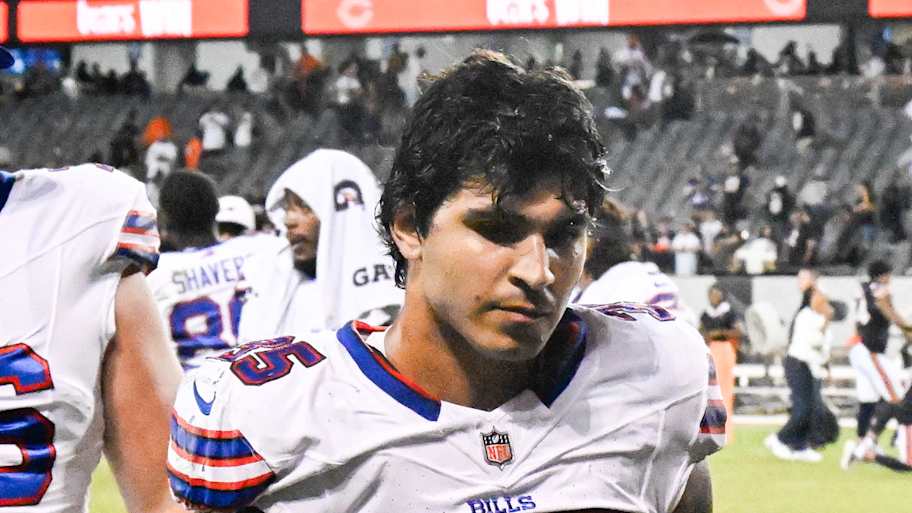 Bills bring back Super Bowl champion WR, former Army captain for new ...