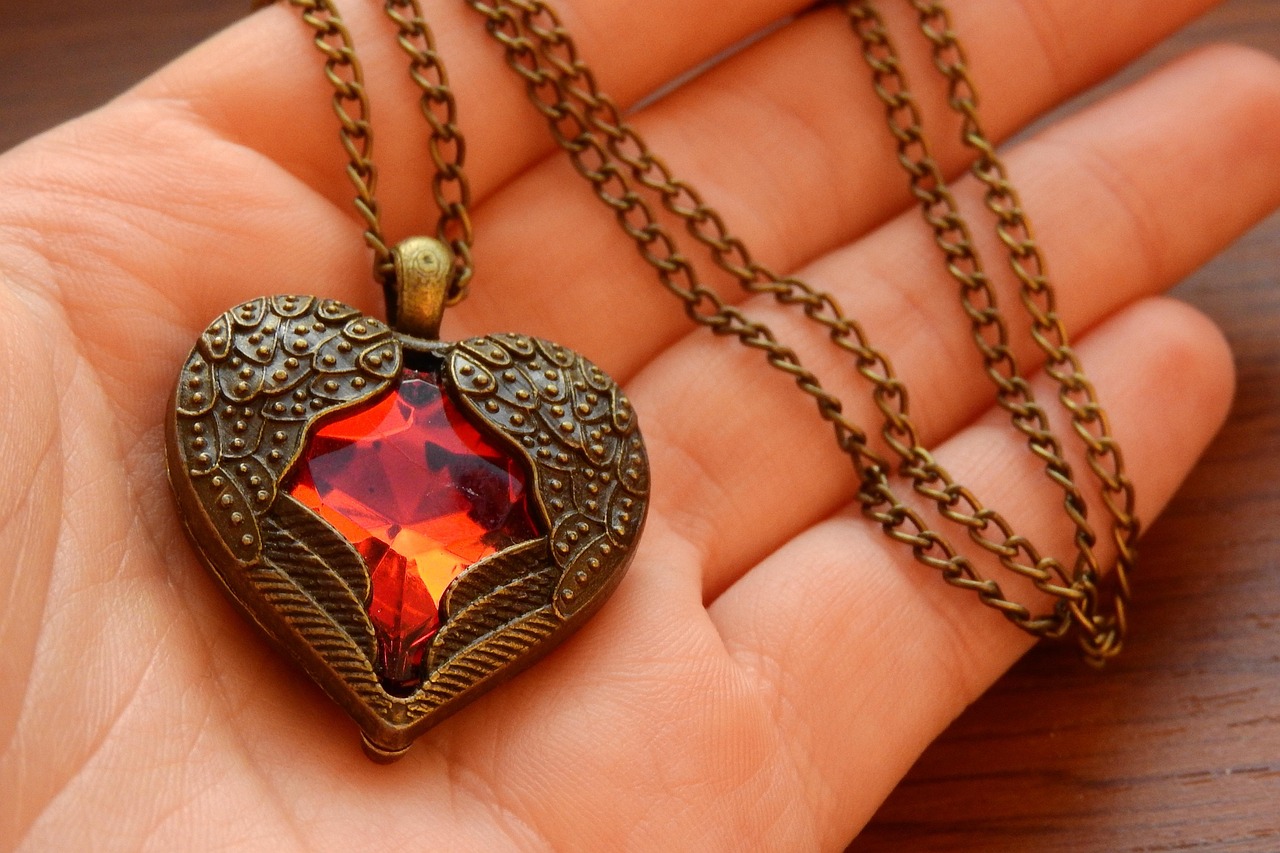 10 dark origins of Valentine’s Day that might change how you see ...