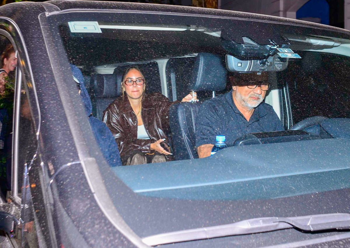 Bad Bunny and Gabriela Berlingeri spotted together again: All signs ...