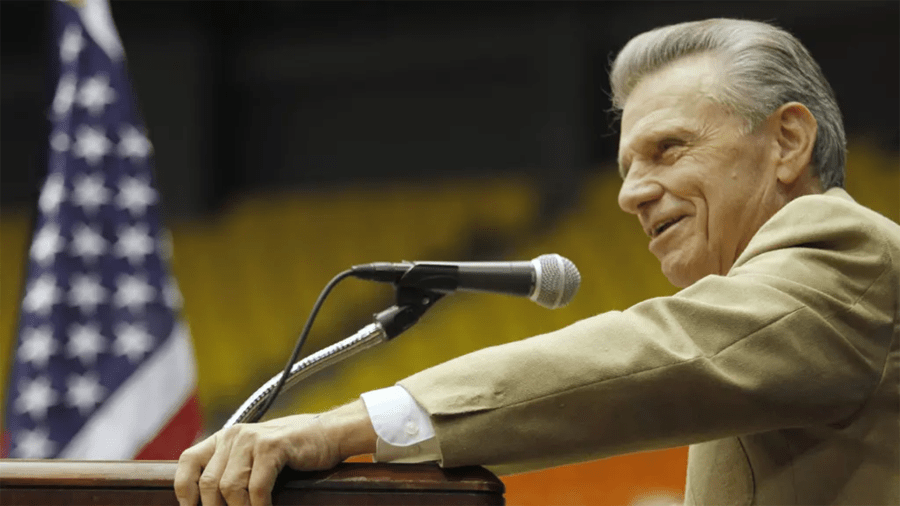 Former Longview ISD head football coach Pat Collins dies at 84